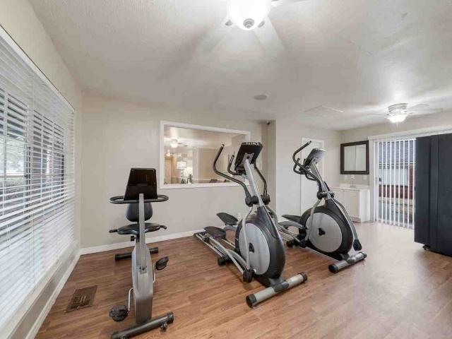 Park Villas Apartments 2 Bedroom Apartment for Rent at 4974 S 76th East Ave, Tulsa, OK 74145