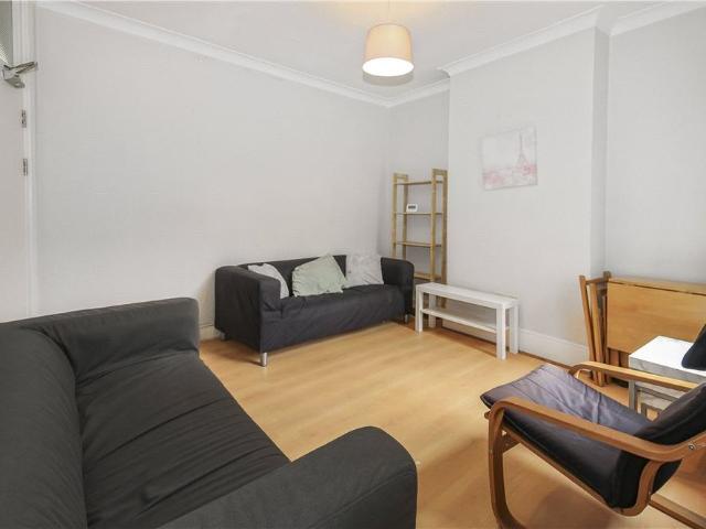 Park Villas, Blackshaw Road, London, SW17 0DD