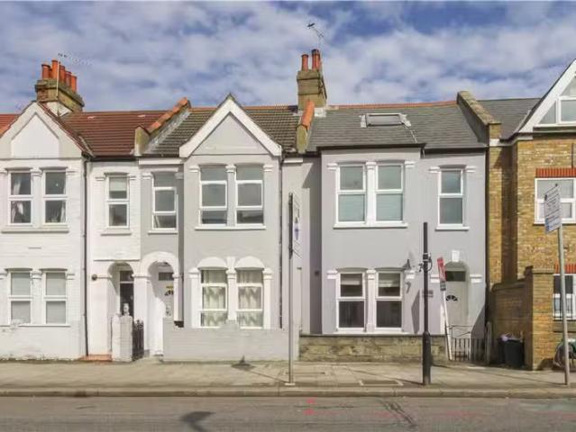 Park Villas, Blackshaw Road, London, SW17 0DD