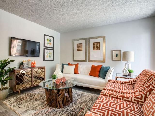 Park Vista 1 Bedroom Apartment for Rent at 3221 W El Camino Dr, Phoenix, AZ 85051