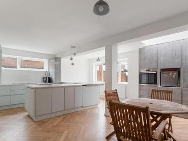 Park Way, London, 4 Bedroom Semi detached