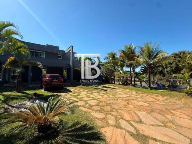 Park Way Quadra 5 lote 2.500m + 3.000m de área verde 4 suítes área gourmet Piscina