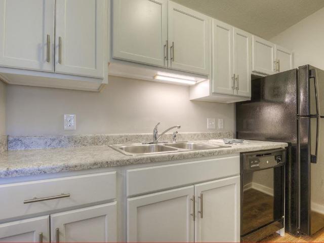 Park West 1 Bedroom Apartment for Rent at 10901 Jaynes Plz, Omaha, NE 68164 Rambleridge