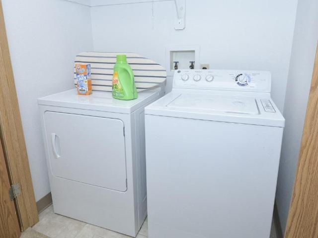 Park West 1 Bedroom Apartment for Rent at 10901 Jaynes Plz, Omaha, NE 68164 Rambleridge