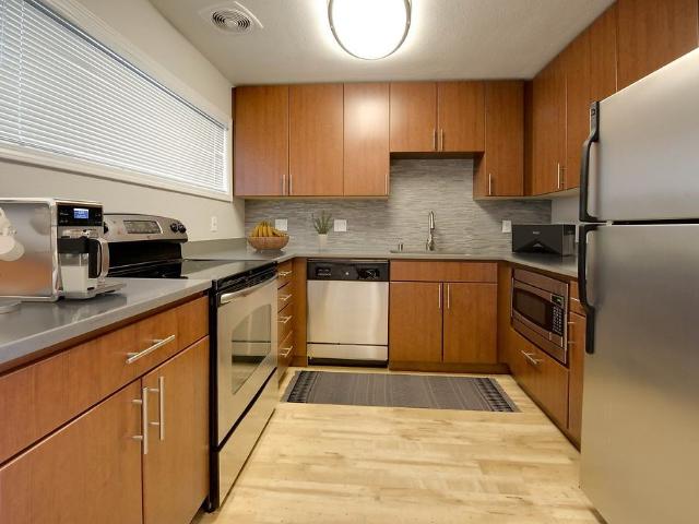 Park West 1 Bedroom Apartment for Rent at 1201 Funston Ave, San Francisco, CA 94122 Inner Sunset