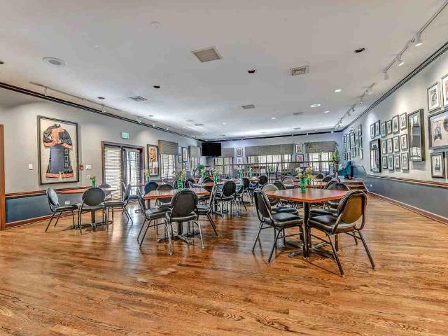 Park West 2 Bedroom Apartment for Rent at 1818 Park West Blvd, Griffith, IN 46319