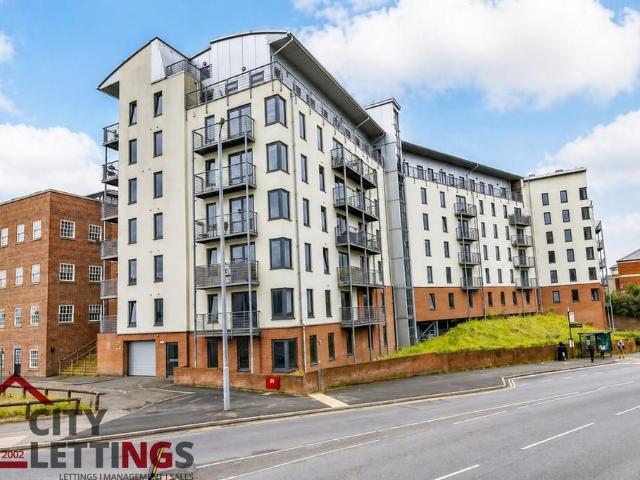 Park West, Cnnaing Circus 2 bed apartment to rent £1,213 pcm £280 pw