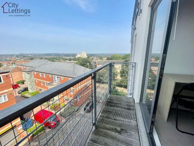 Park West, Canning Circus 2 bed apartment to rent £1,185 pcm £273 pw