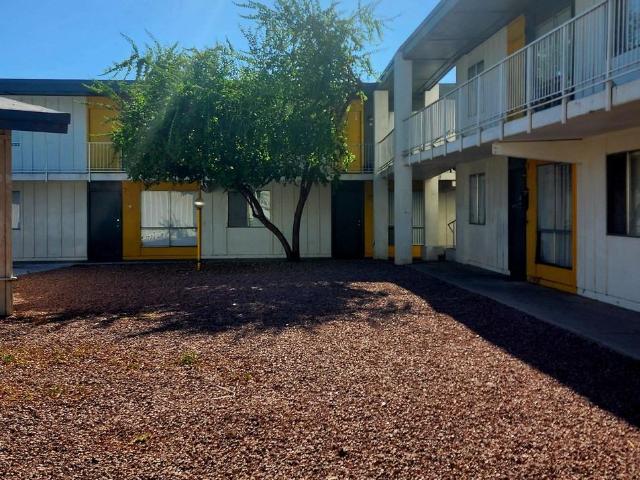 Park West Apartments 1 Bedroom Apartment for Rent at 4404 W Bethany Home Rd, Glendale, AZ 85301