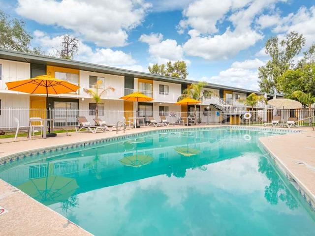 Park West Apartments 2 Bedroom Apartment for Rent at 4404 W Bethany Home Rd, Glendale, AZ 85301