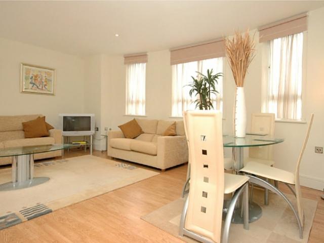 Park West Flat 9 382 Flat 9 Uxbridge Road London 2591286