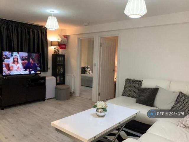 Park West, London, W2 2 bed flat to rent £2,700 pcm £623 pw