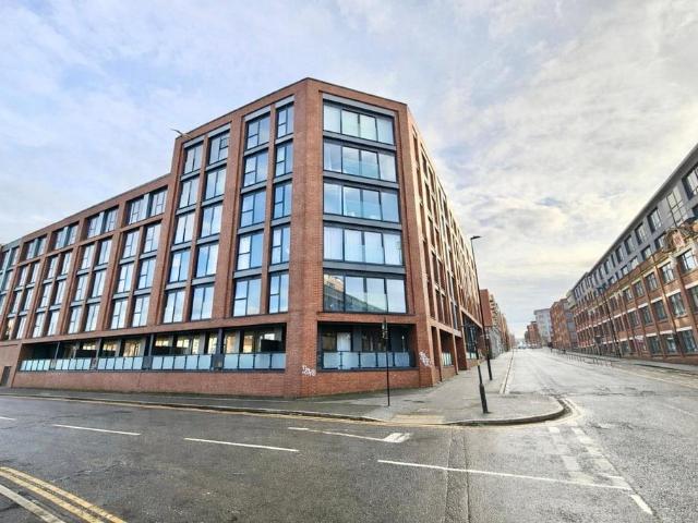 Park Works, Bradford Street. 2 bed flat to rent £1,050 pcm £242 pw