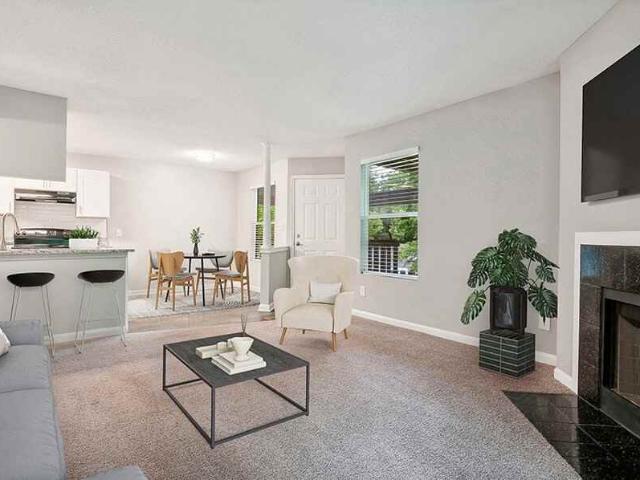 Park 2300 1 Bedroom Apartment for Rent at 2300 Village Lake Dr, Charlotte, NC 28212 East Forest