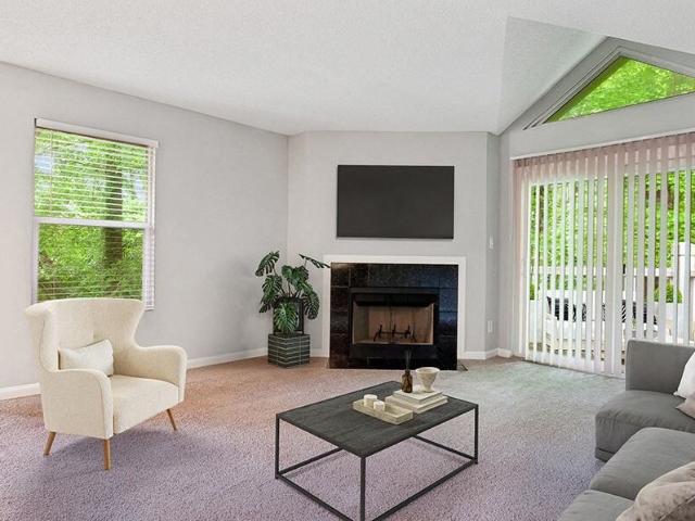 Park 2300 1 Bedroom Apartment for Rent at 2300 Village Lake Dr, Charlotte, NC 28212 East Forest