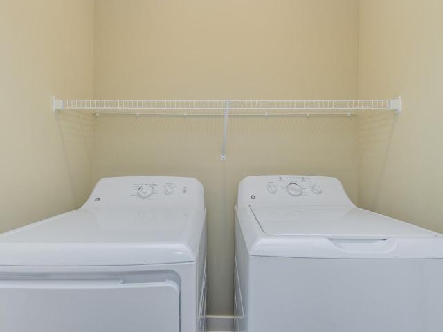 Park 66 Flats 2 Bedroom Apartment for Rent at 888 E 66th St, Indianapolis, IN 46220 Broad Ripple