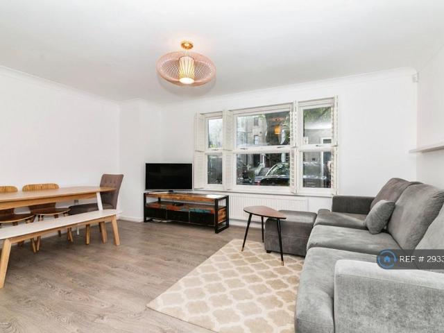 Parkchurch House, London, N5 2 bed flat to rent £2,600 pcm £600 pw