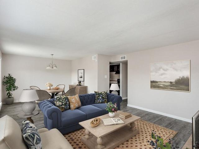 Parkgreen on Gessner 2 Bedroom Apartment for Rent at 7222 S Gessner Rd, Houston, TX 77036 Sharpstown