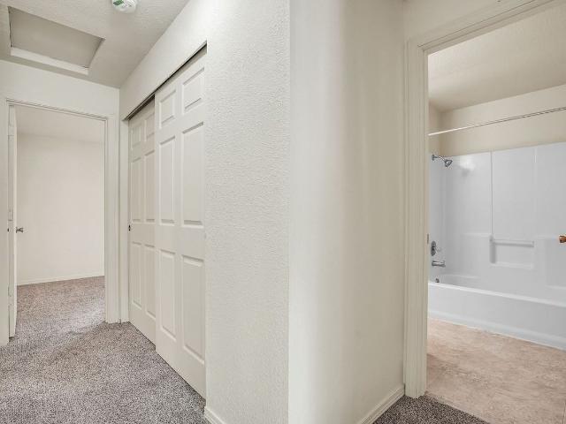 PARKGROVE APARTMENTS 2 Bedroom Apartment for Rent at 3109 Kinsrow Ave, Eugene, OR 97401 Harlow