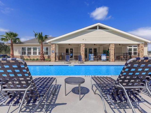 Parkdale 2 Bedroom Apartment for Rent at 4100 N Parkdale Ln, Denison, TX 75020