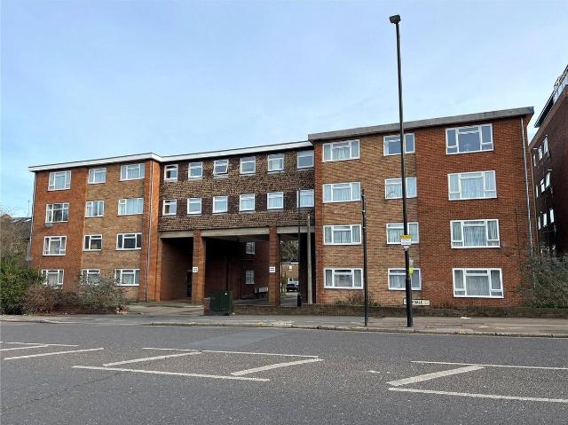 Parkdale, Bounds Green Road, London N11, 1 bed flat to rent, £1,450 pcm | PrimeLocation