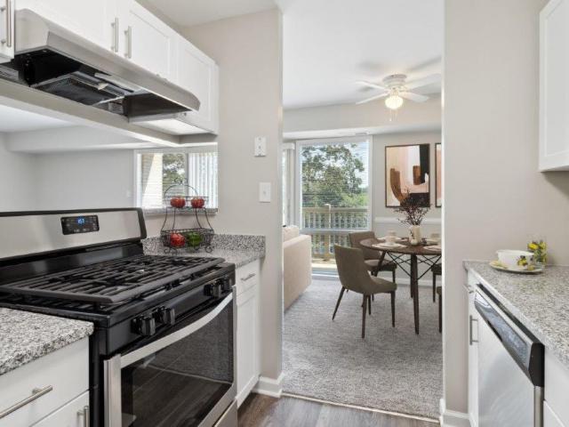 Parke Laurel Apartment Homes 3 Bedroom Apartment for Rent at 13178 Larchdale Rd, South Laurel, MD 20708 South Laurel