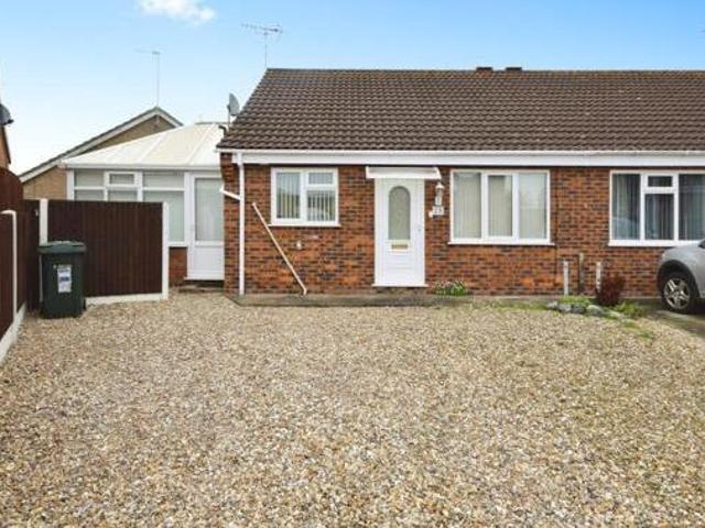 Parkers Close, Burgh Le Marsh, 2 Bedroom Semi detached