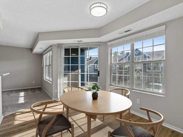 Parkers Lake 3 Bedroom Apartment for Rent at 15100 18th Ave N, Plymouth, MN 55447 Plymouth Wayzata