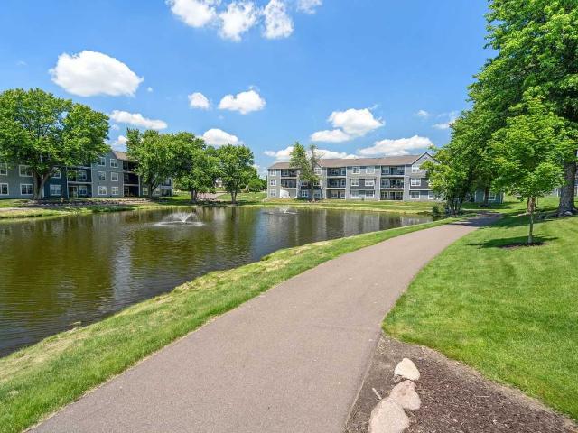 Parkers Lake 1 Bedroom Apartment for Rent at 15100 18th Ave N, Plymouth, MN 55447 Plymouth Wayzata