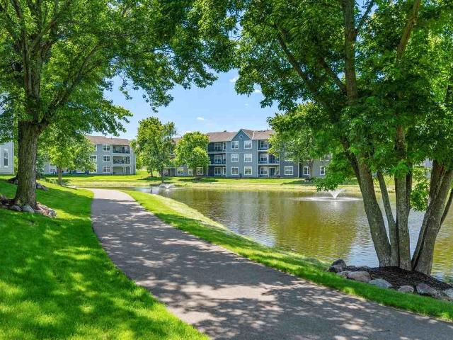 Parkers Lake 1 Bedroom Apartment for Rent at 15100 18th Ave N, Plymouth, MN 55447 Plymouth Wayzata