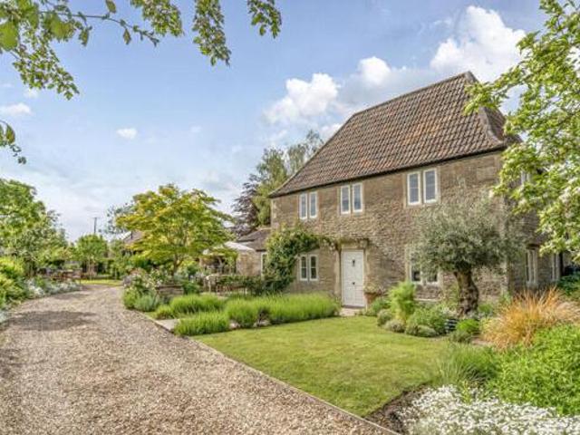 Parkers Lane, Kington Langley, 3 Bedroom Detached