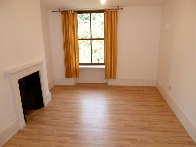 Parkers Road, Broomhill, Sheffield, S10 1BN