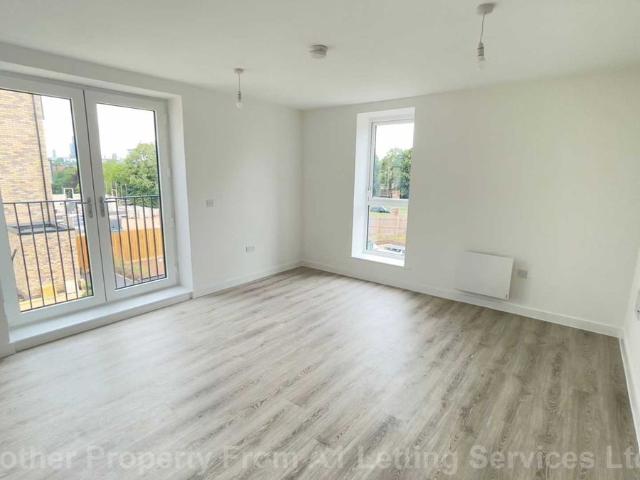 Parkes Avenue, Highgate B12, 2 bed flat to rent, £1,200 pcm | PrimeLocation
