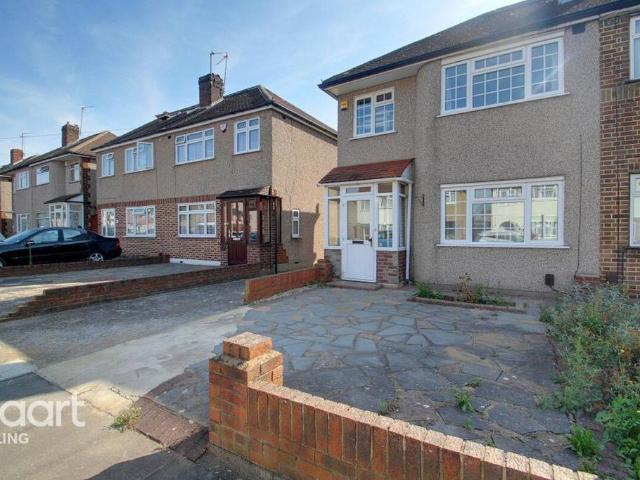 Parkfield Crescent, Ruislip 3 bed terraced house to rent £2,400 pcm £554 pw