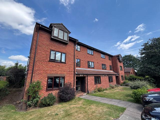 Parkfield Road, Wolverhampton WV4, 1 bed flat to rent, £725 pcm | PrimeLocation