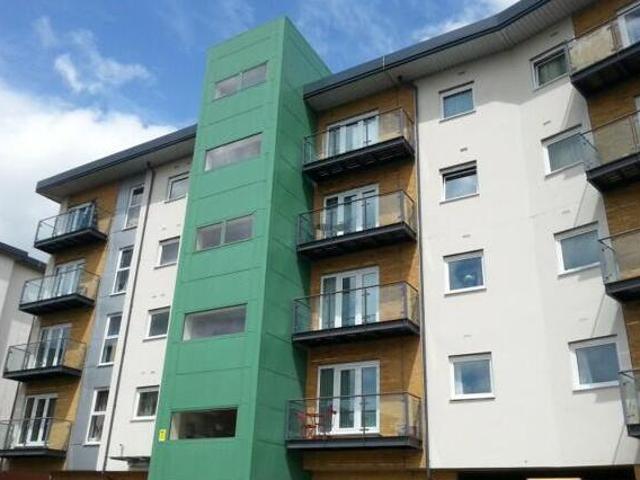 Parkhouse Court, Hatfield, 2 Bedroom Apartment