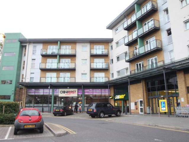 Parkhouse Court, Hatfield AL10 1 bed apartment to rent £1,475 pcm £340 pw