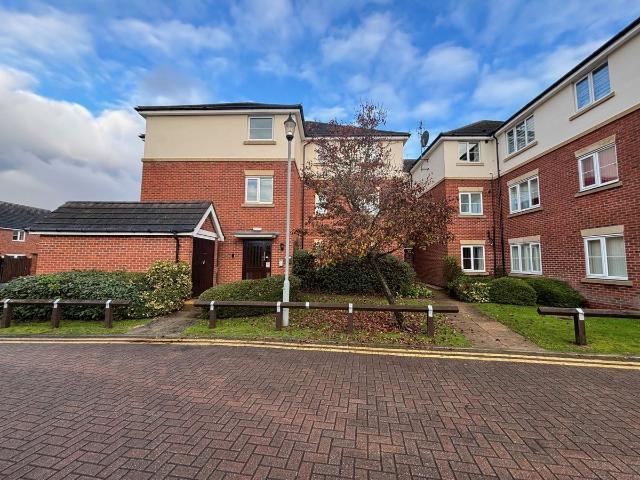 Parkhouse Grove, Aldridge, Walsall, West Midlands WS9, 2 bed flat to rent, £850 pcm | PrimeLocation
