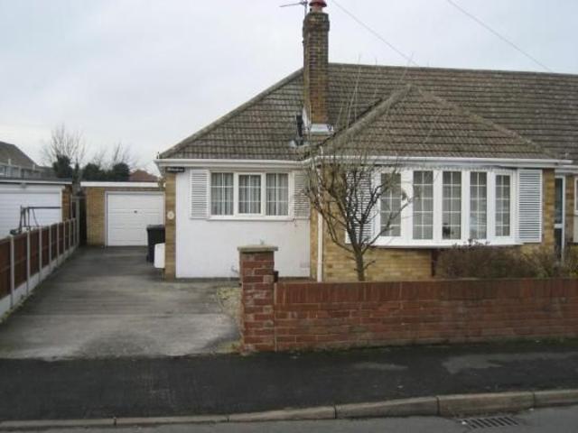 Parkhill Road, Doncaster DN3, 3 bed semi detached bungalow to rent, £1,000 pcm | PrimeLocation