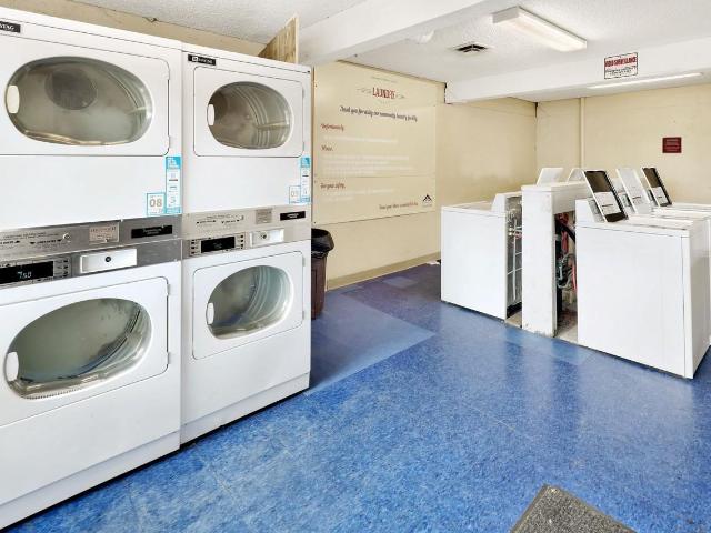 Parkhill Suites 2 Bedroom Apartment for Rent at 1010 Billy Frank Jr St, Bellingham, WA 98225 Sehome