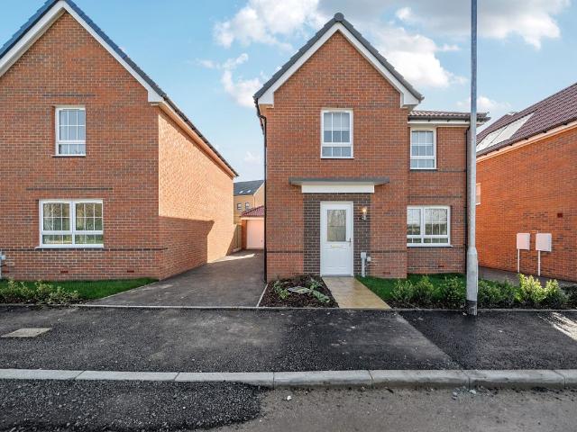 Parkin Close, Aylesford ME20, 4 bed property to rent, £2,050 pcm | PrimeLocation