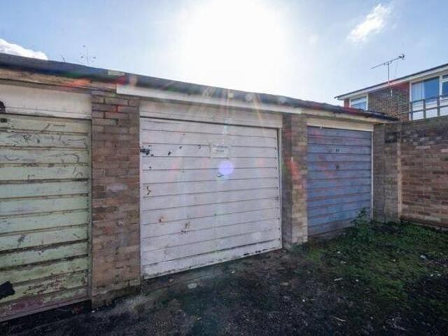 Parking Canterbury Kent LS101316383