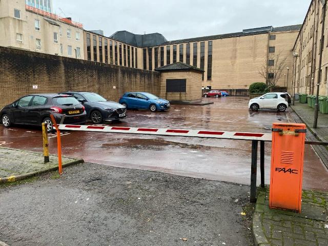 Parking for rent in Cleveland Street, Glasgow, G3
