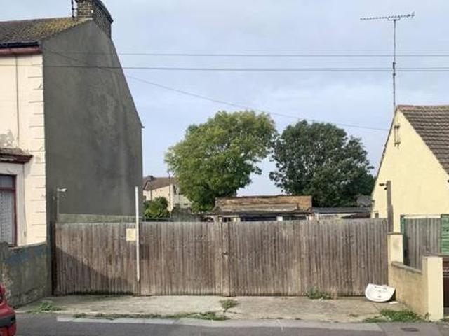 Parking for rent in King Street Gillingham ME7