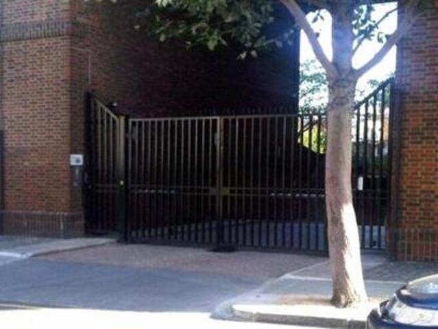 Parking For Rent In London