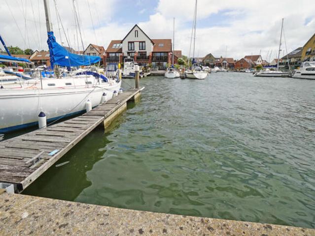 Parking for rent in S8 Mooring, Newlyn Way, Port Solent, PO6