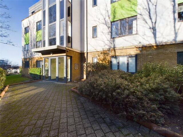 Parking Surbiton Greater London LS99523865