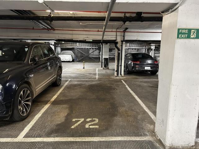 Parking to rent