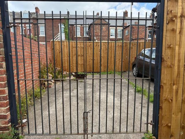 Parking to rent