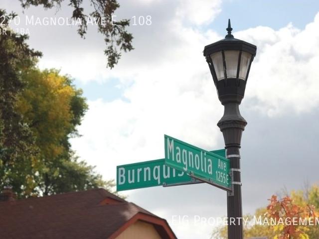 Parklawn 1 Bedroom Apartment for Rent at 1267 Cook Ave E, St. Paul, MN 55106 Payne Phalen